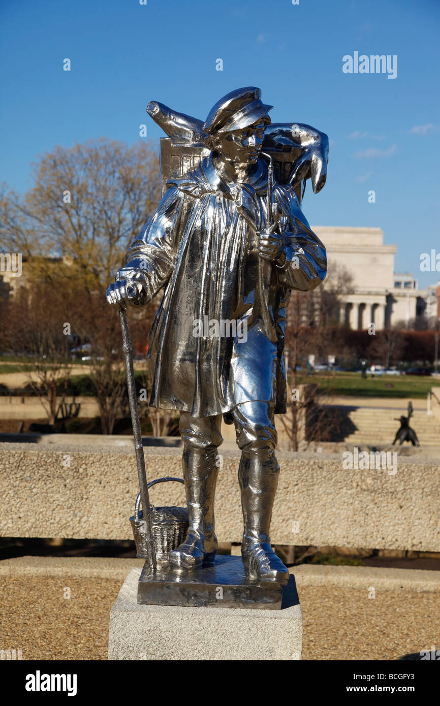 Washington smithsonian statue hi-res stock photography and images - Alamy