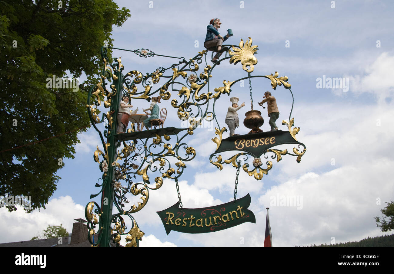 Ornate restaurant hi-res stock photography and images - Alamy