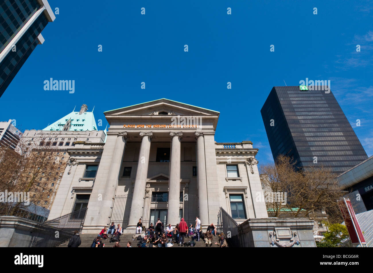 Robson square hi-res stock photography and images - Alamy