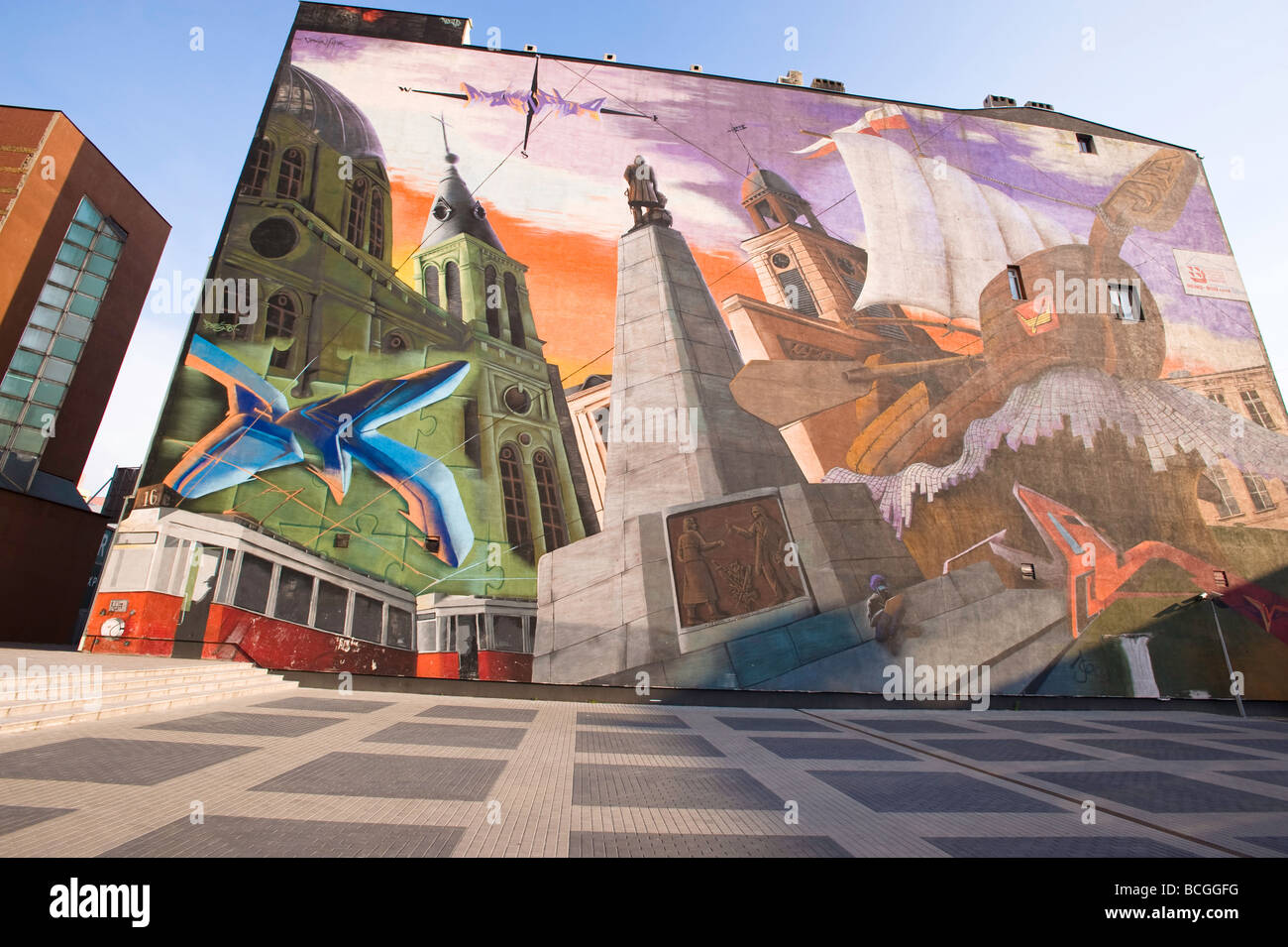 Mural on the wall by Piotrkowska Street Lodz Poland Stock Photo - Alamy