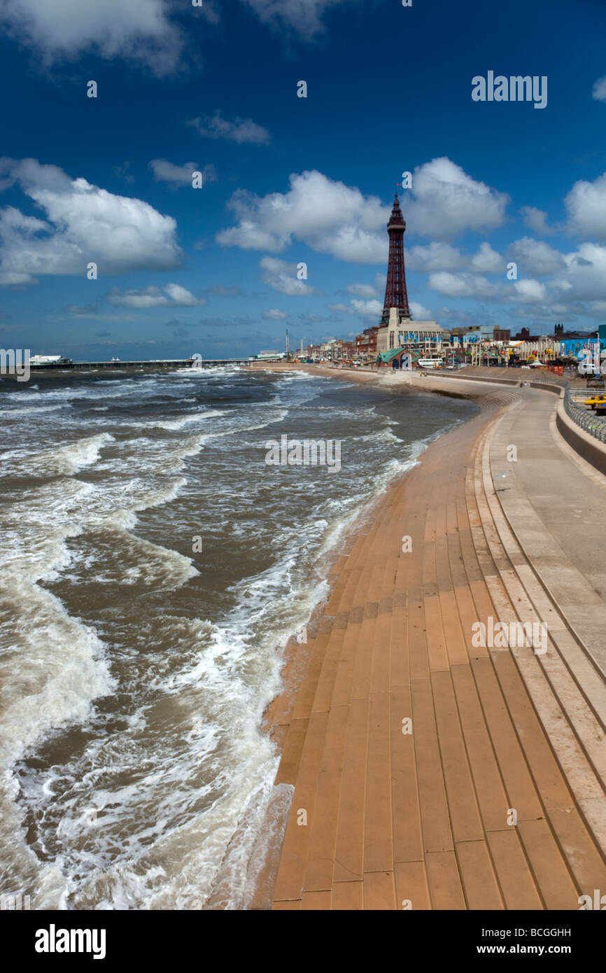 Blackpool resort hi-res stock photography and images - Alamy