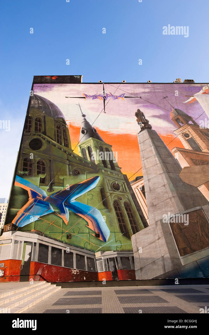 Lodz mural hi-res stock photography and images - Alamy