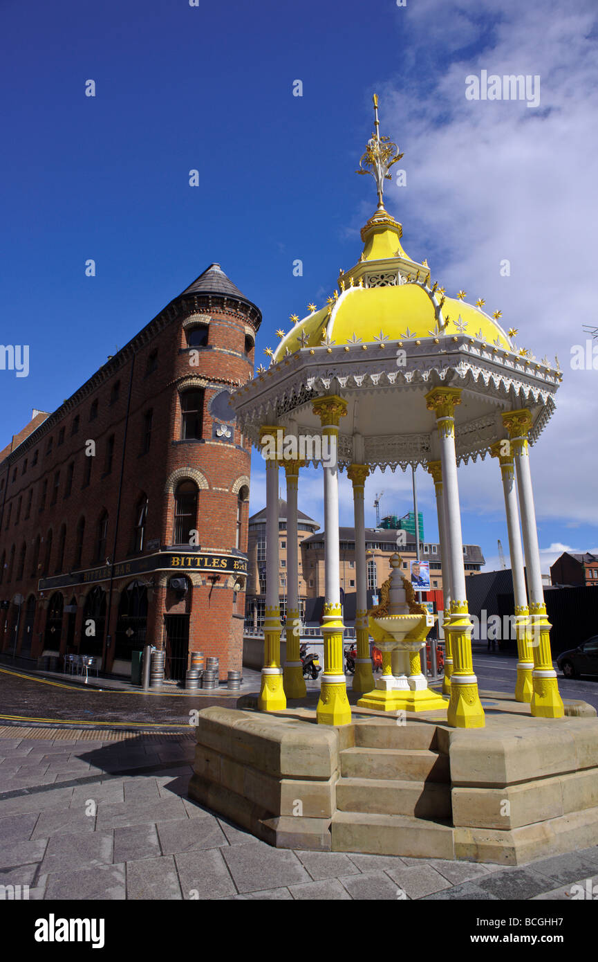 Victoria Square and Daniel Joseph Jaffe memorial Stock Photo - Alamy