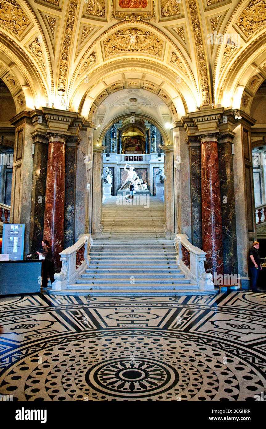 Kunsthistorisches Museum Grand Staircase Vienna // VIENNA, Austria ...