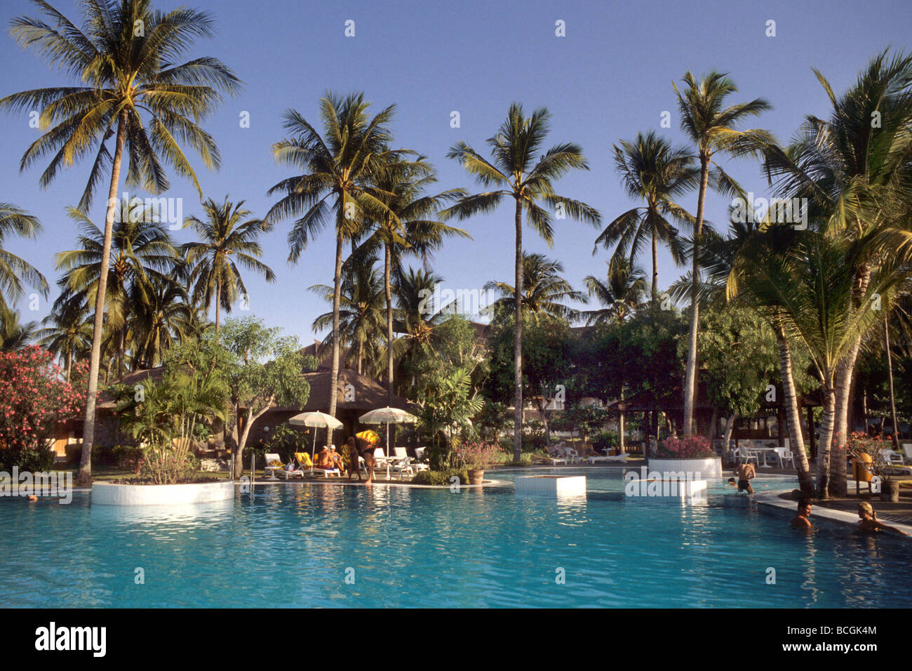 bali indonesia Cafe into the swimming pool Kul Kul Lodge kuta Stock ...