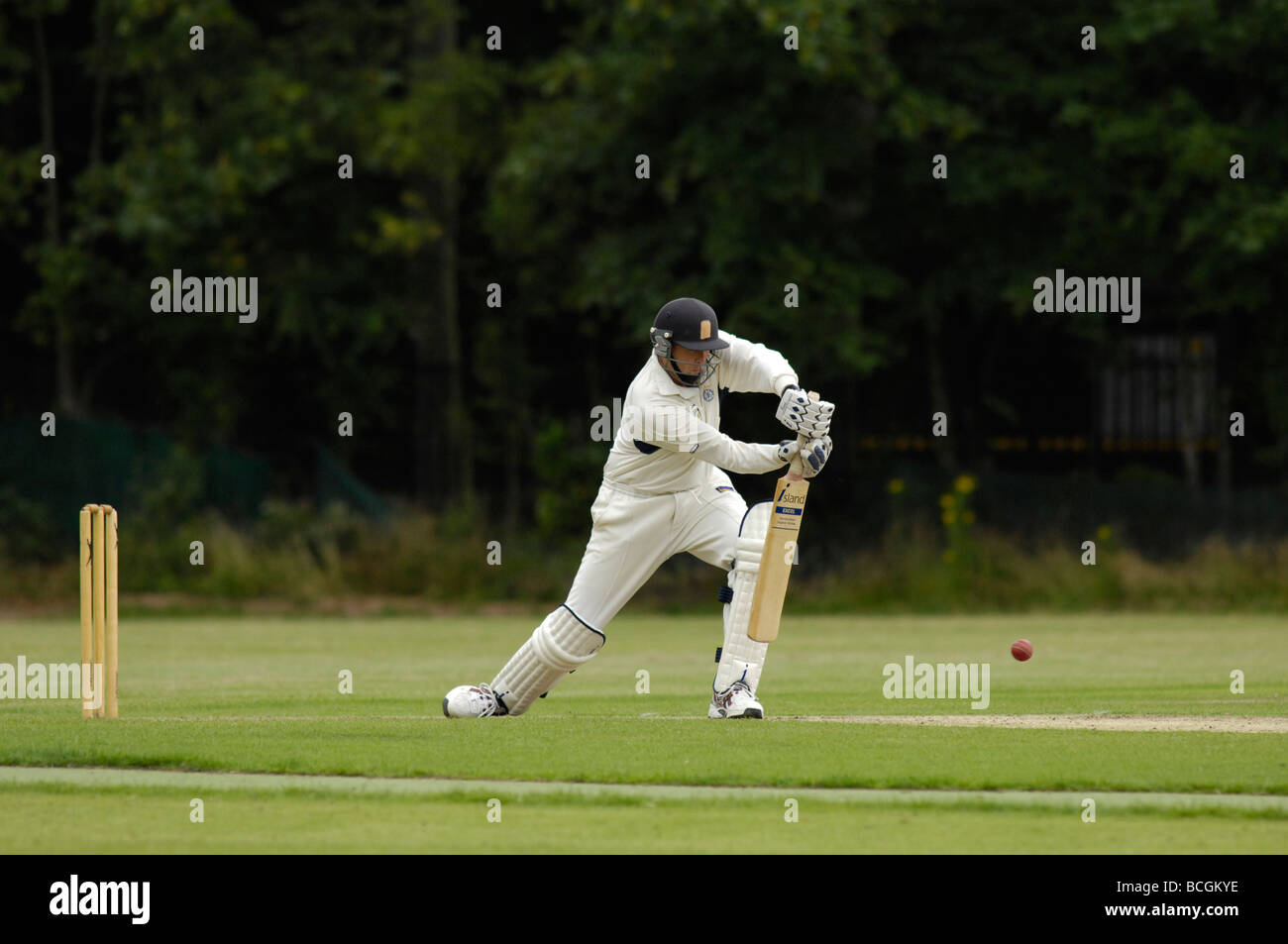 Forward defence hi-res stock photography and images - Alamy