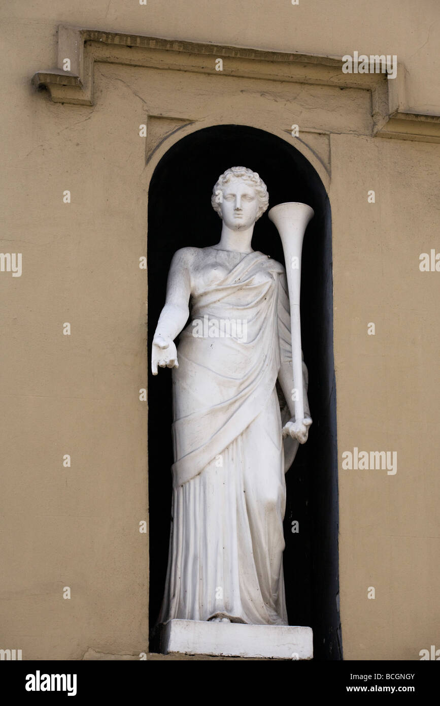 Cirencester (Corinium Dobunnorum) town centre and historic Romano ...