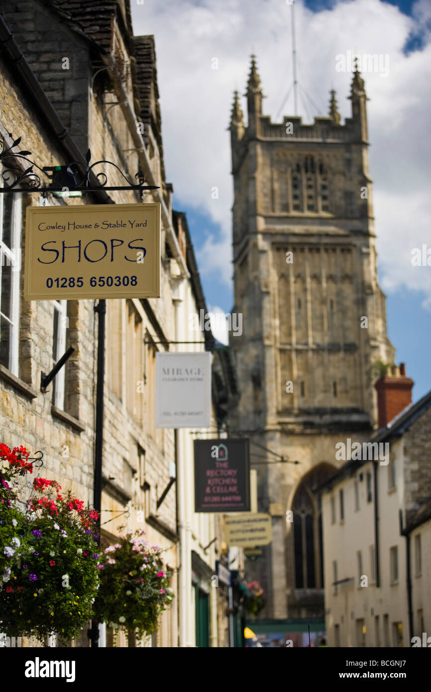 Cirencester cotswolds town street hi-res stock photography and images ...