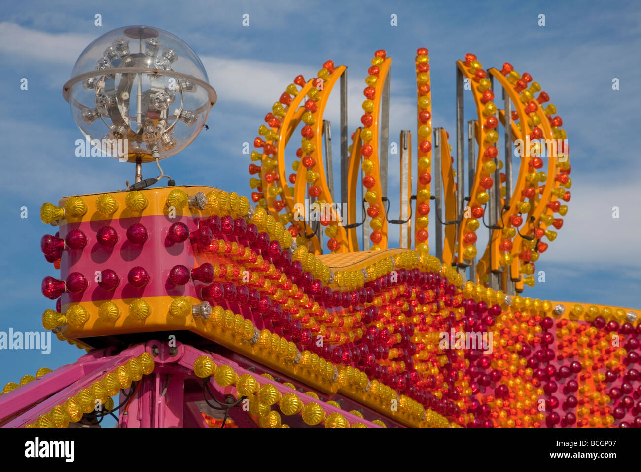 Fairground lights hi-res stock photography and images - Alamy