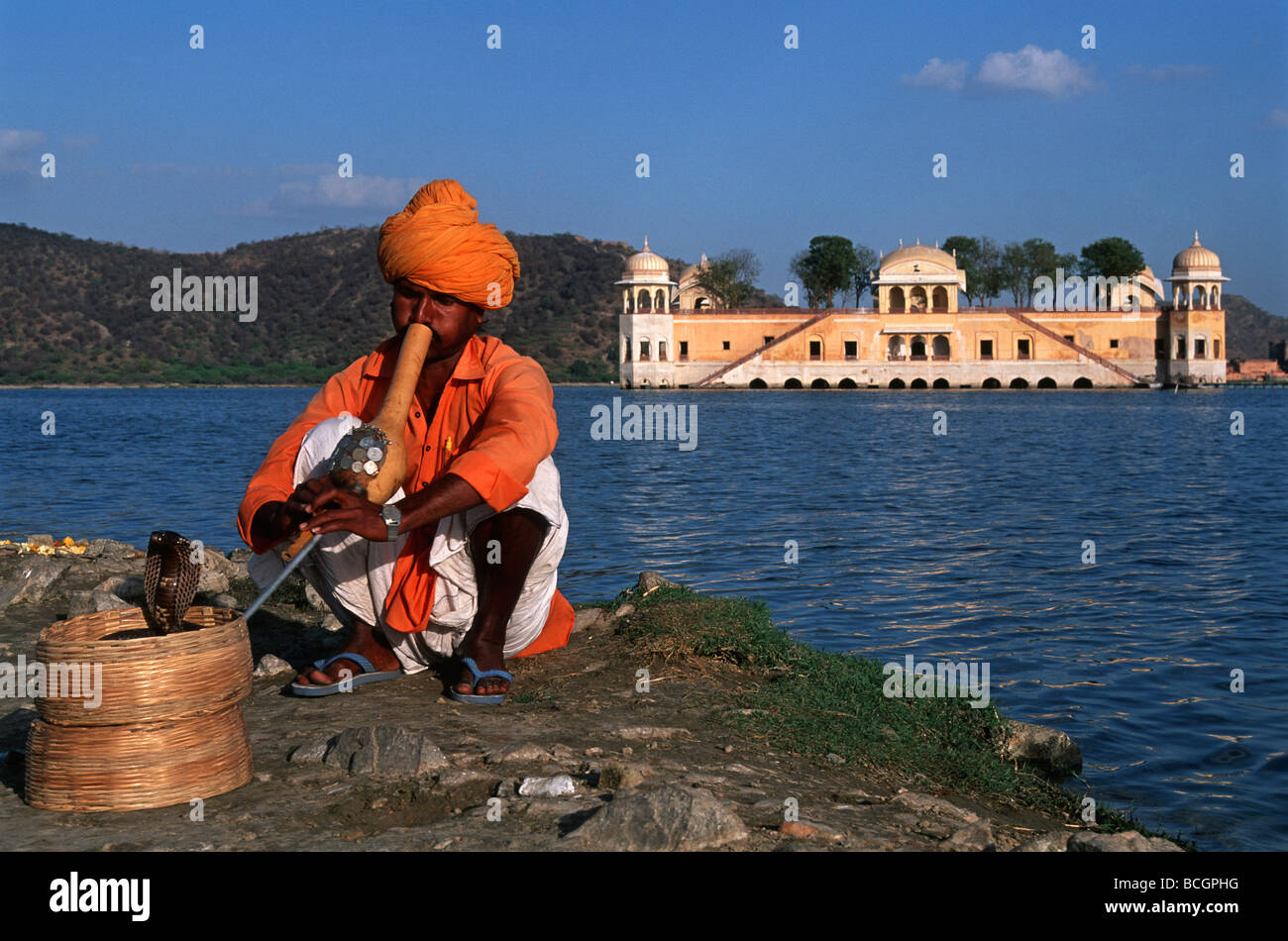 India Rajasthan Jaipur Jal Mahal Lake Palace snake charmer Stock Photo ...