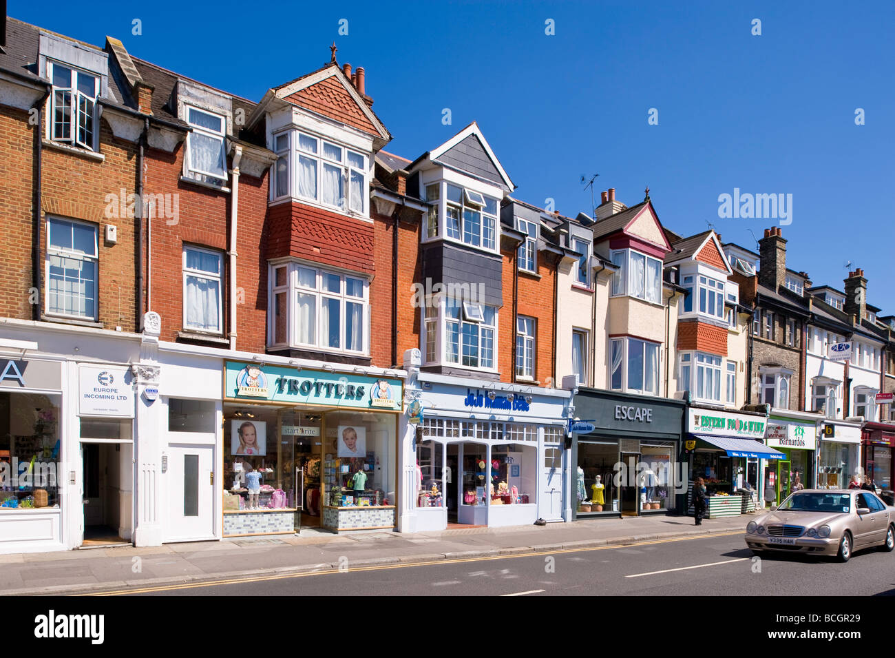 Chiswick street hi-res stock photography and images - Alamy
