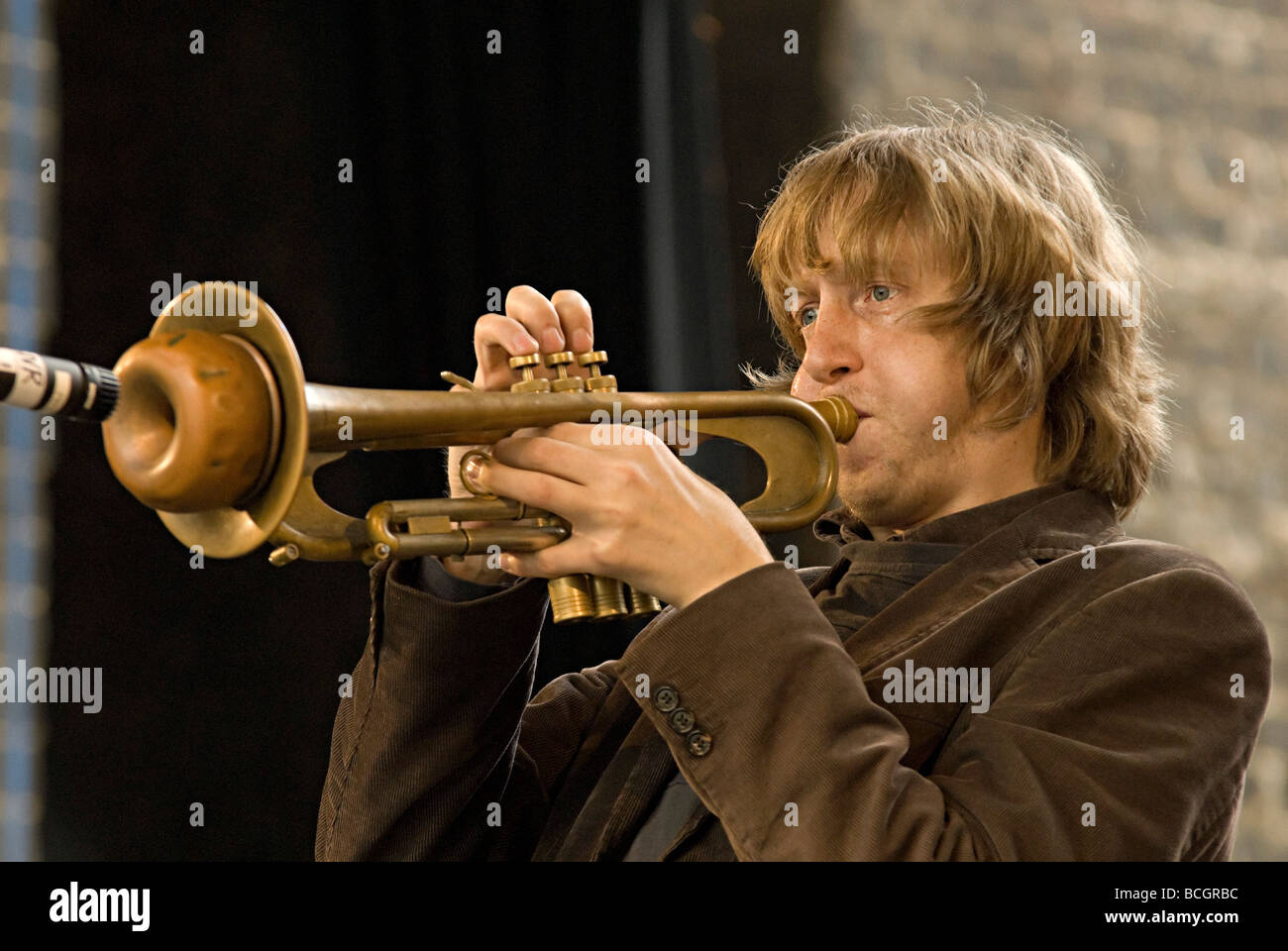 Sound of music play stage stairs hi-res stock photography and images ...