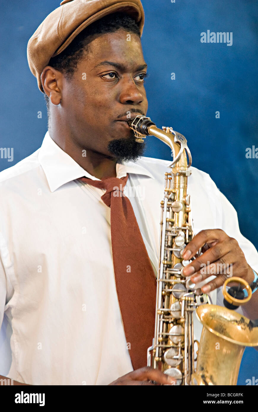 Young soweto kinch saxophone player hi-res stock photography and images ...