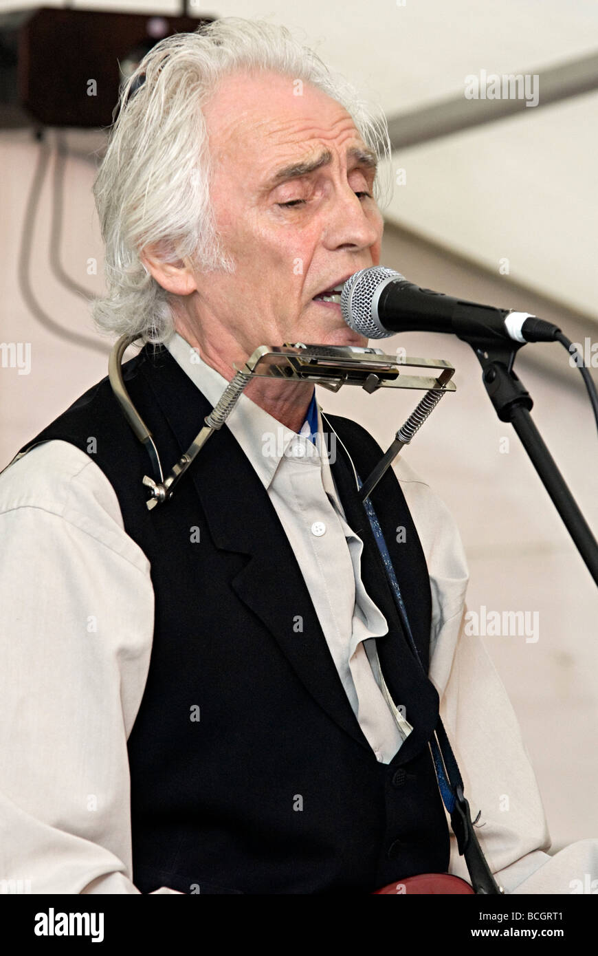 Steve gibbons the Birmingham based singer who was part of the uglys and ...