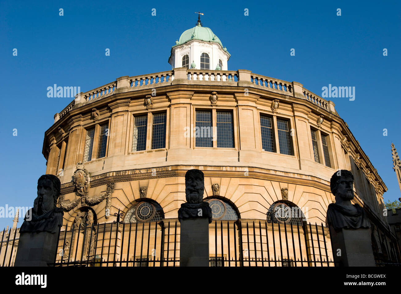 The Sheldonian Theatre in Oxford is where ceremonies and meetings and ...
