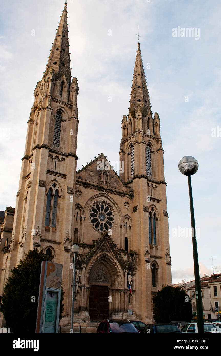 Saint baudile church hi-res stock photography and images - Alamy