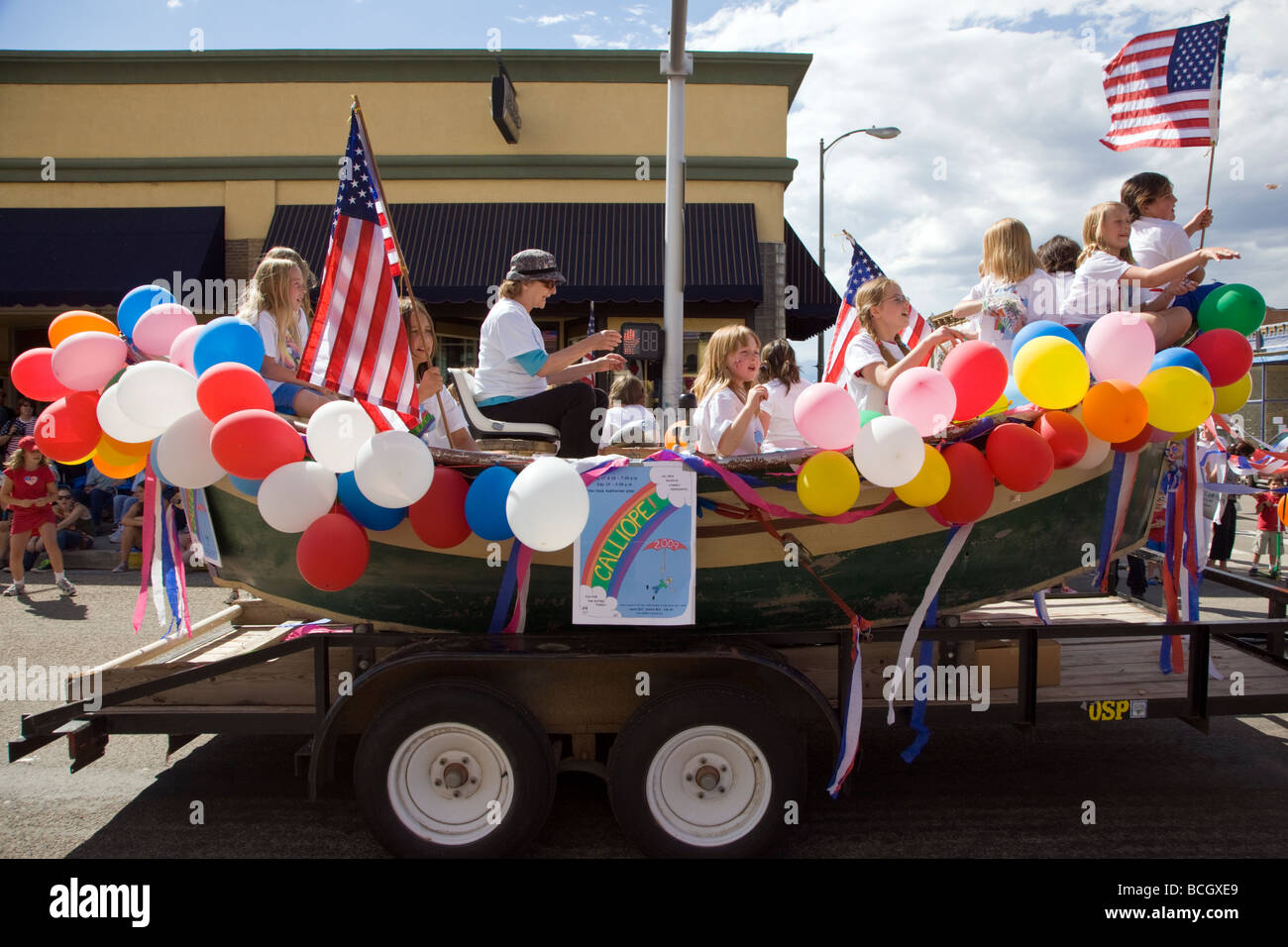 Fourth of july parade float hi-res stock photography and images - Alamy