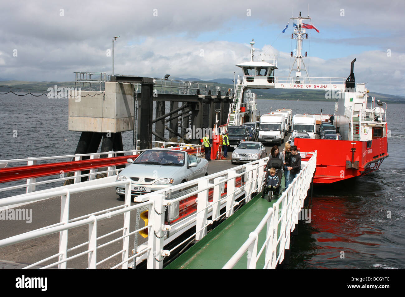 Gourock ferry terminal hi-res stock photography and images - Alamy