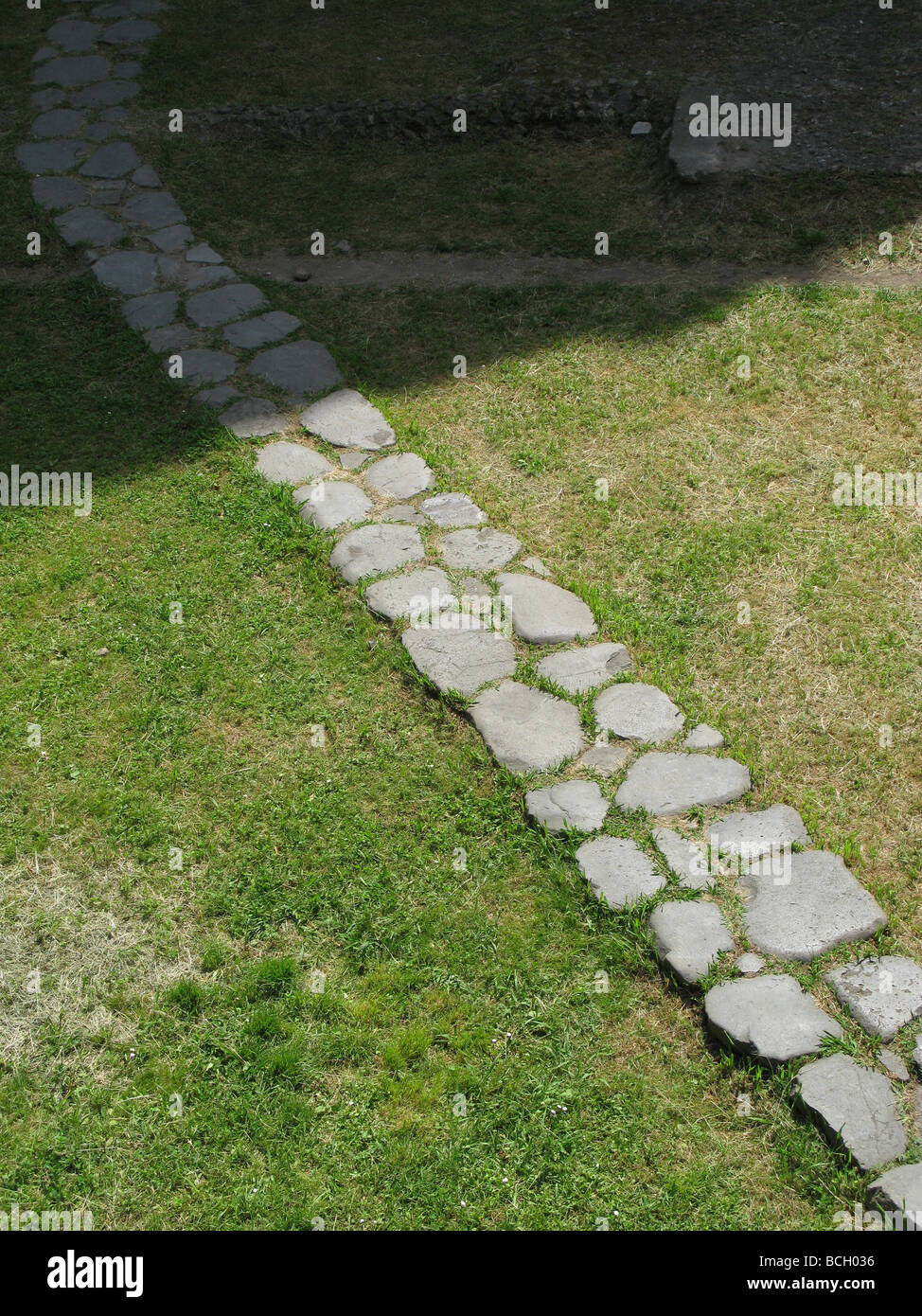 Footpath made stone tiles hi-res stock photography and images - Alamy