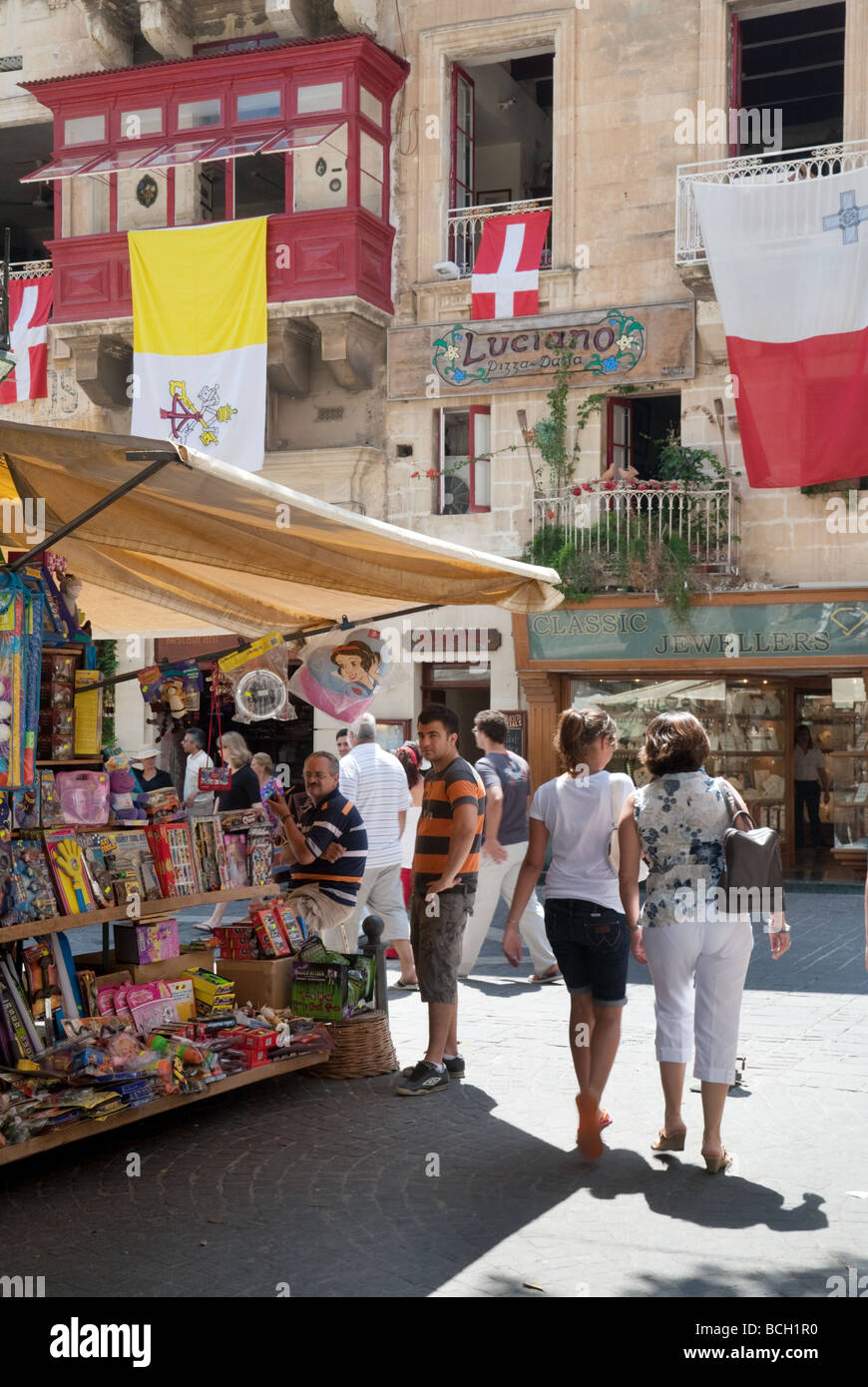 Street scene, Valletta, Malta Stock Photo - Alamy