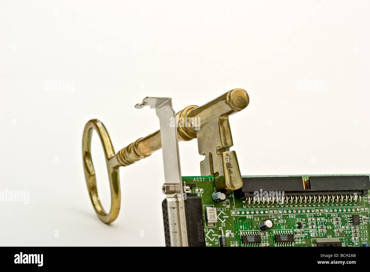 Golden key hi-res stock photography and images - Alamy