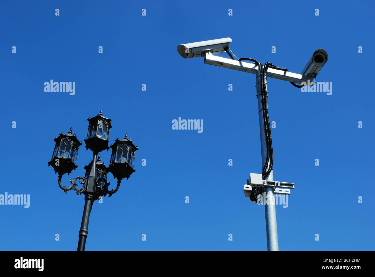 Cctv in operation hi-res stock photography and images - Alamy