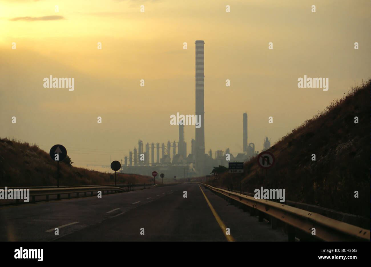 Industrial zone of Augusta/Priolo/Siracusa, ISAB Lukoil petrochemical ...