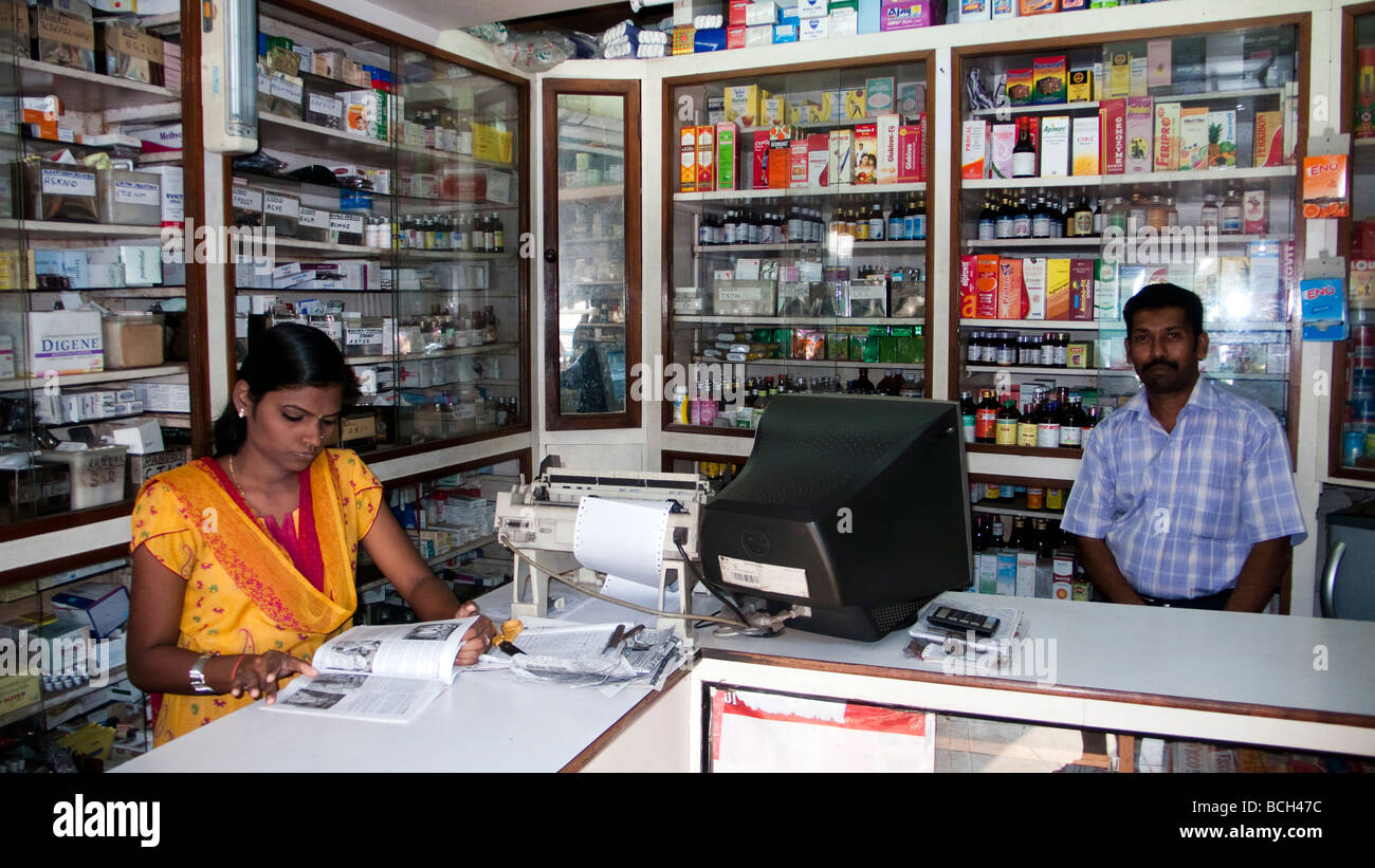 India pharmacy hi-res stock photography and images - Alamy