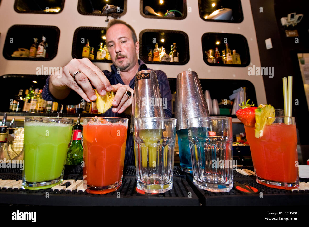cocktails corso como milan italy Stock Photo - Alamy