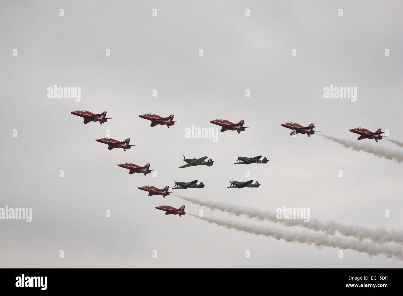 The flying triangle aircraft hi-res stock photography and images - Alamy