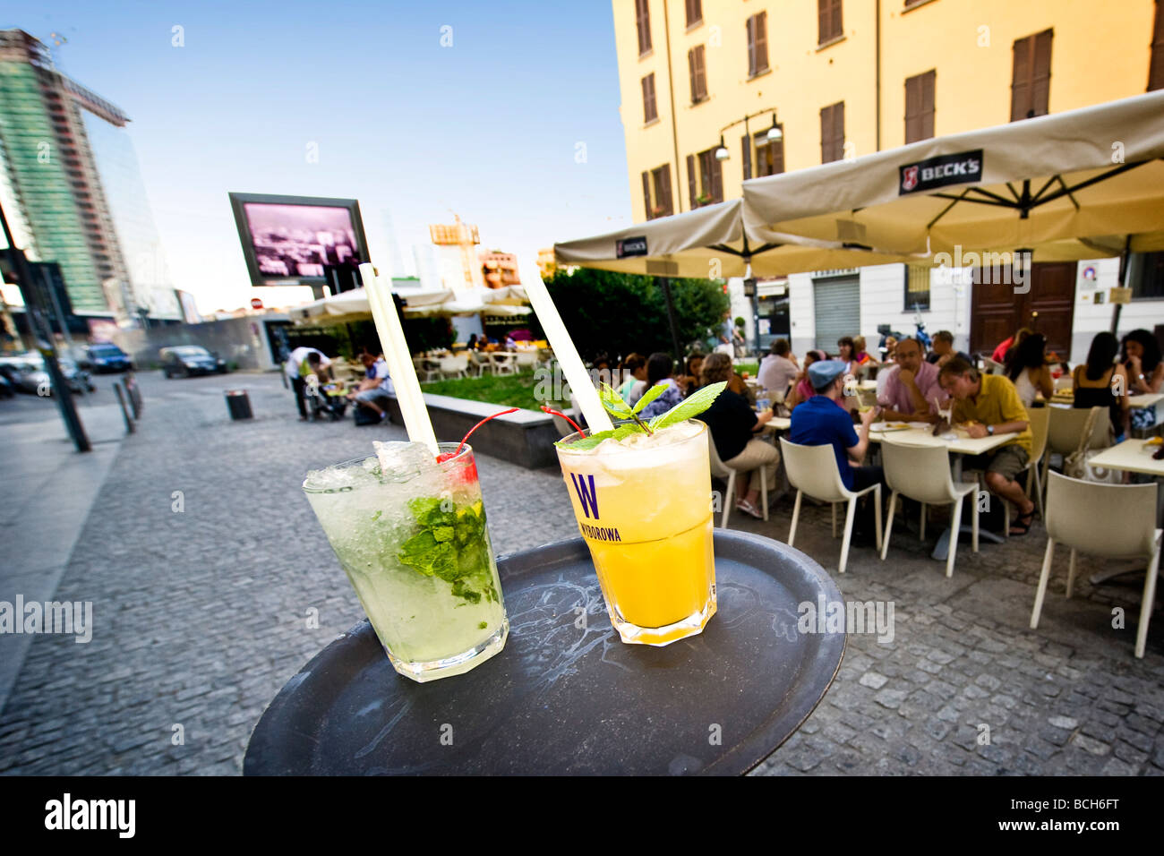 cocktails corso como milan italy Stock Photo - Alamy