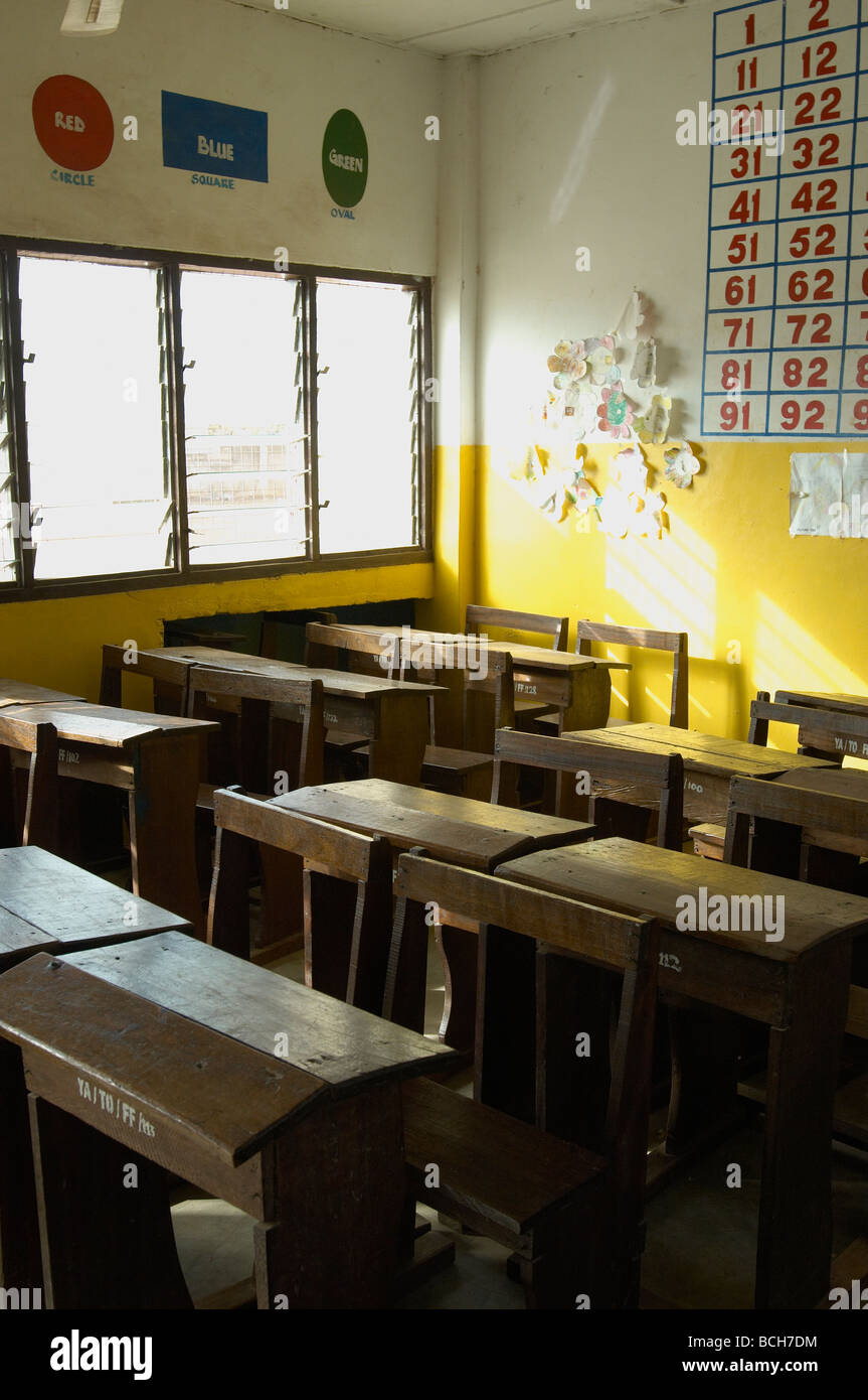 Ghana education classroom hi-res stock photography and images - Alamy