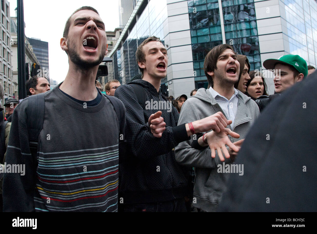 Protesters yelling in anger hi-res stock photography and images - Alamy