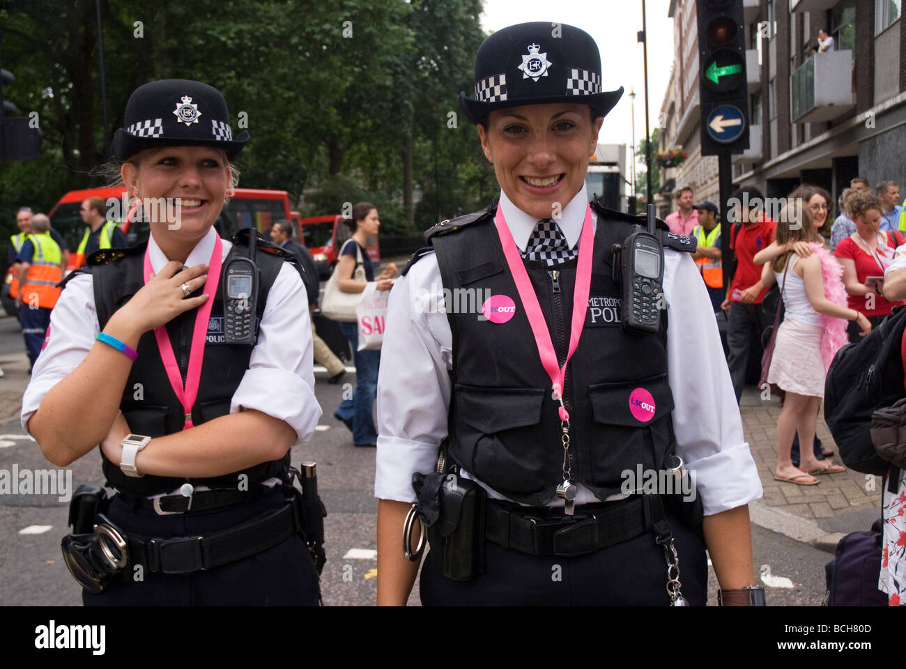 London gay pride police hi-res stock photography and images - Alamy