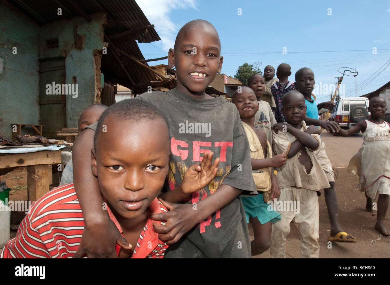 Children in African slum Stock Photo - Alamy