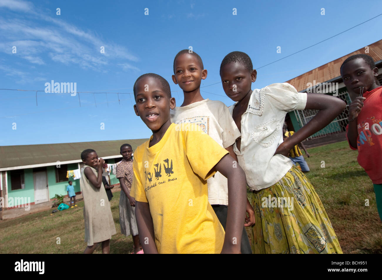 Children in African slum Stock Photo - Alamy