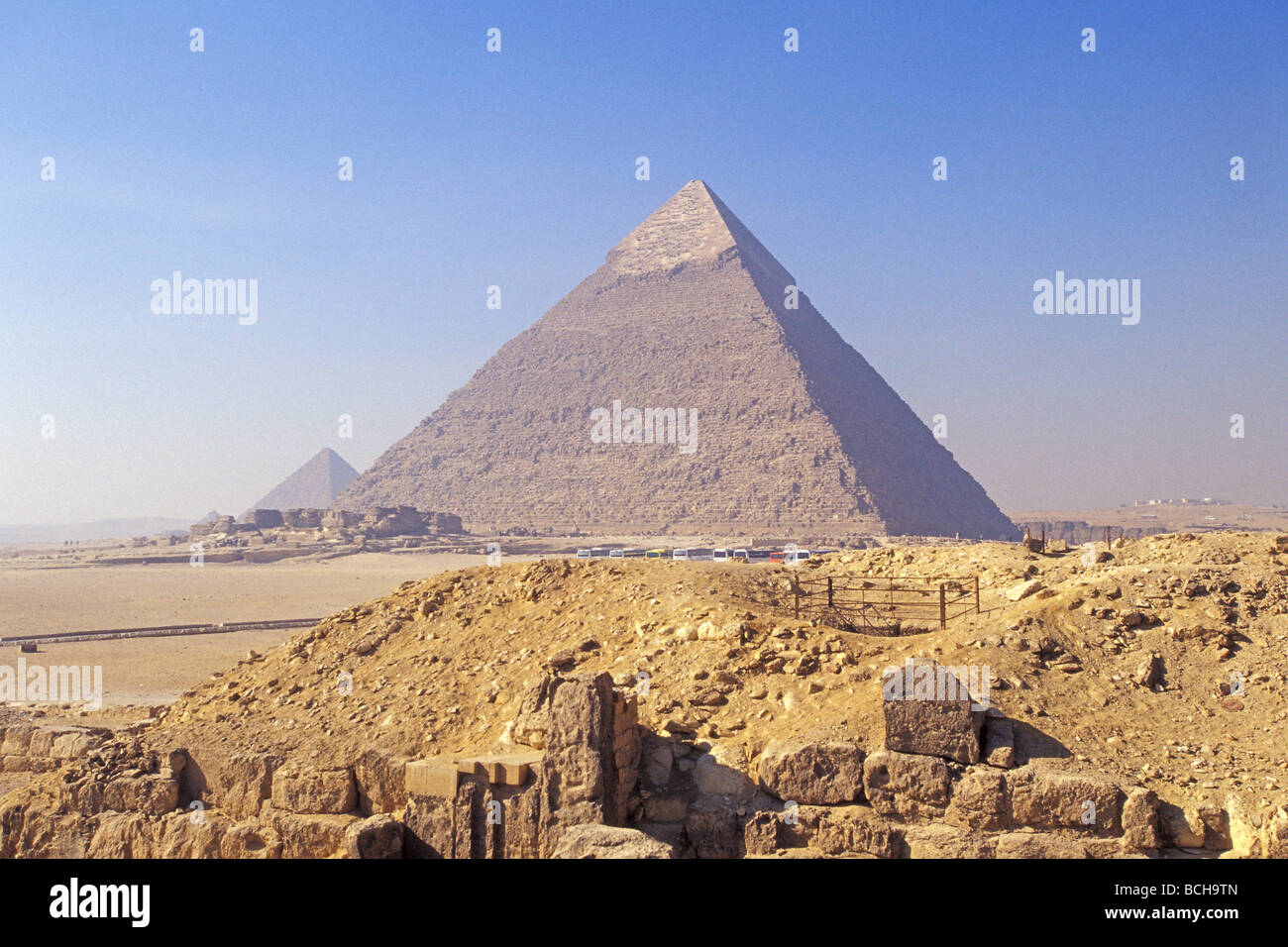 Great Pyramids of Giza Cairo Egypt Stock Photo - Alamy