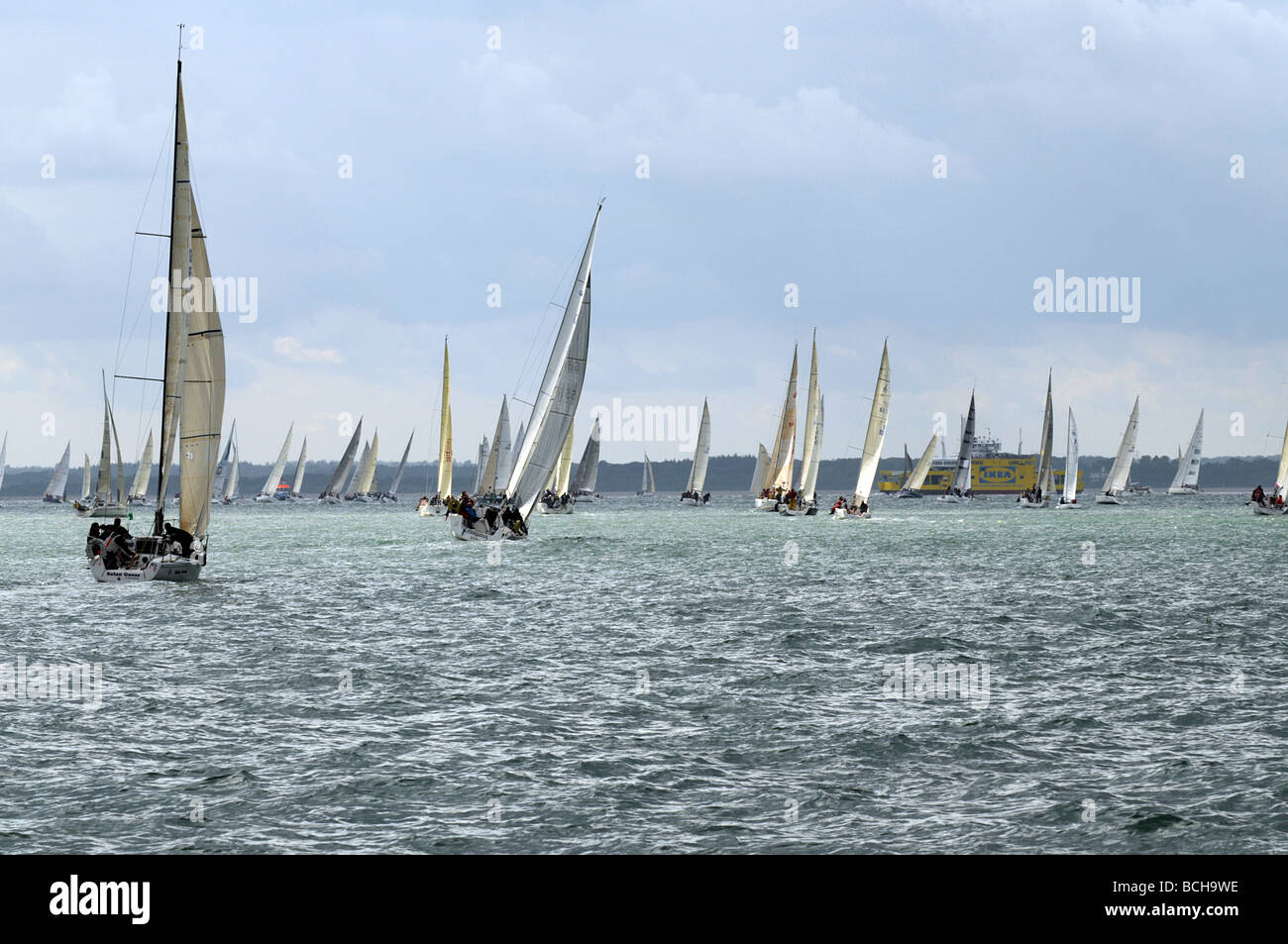 Round sail hi-res stock photography and images - Alamy