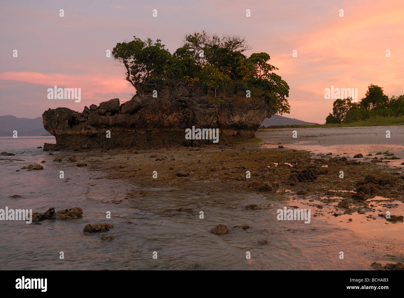 Lesser sunda archipelago hi-res stock photography and images - Alamy