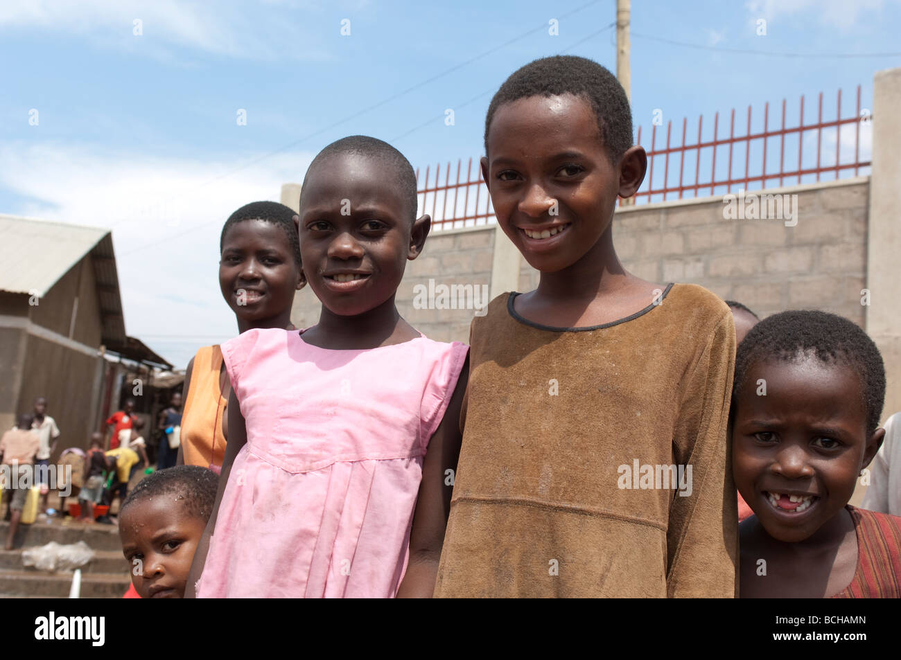 Children in African slum Stock Photo - Alamy