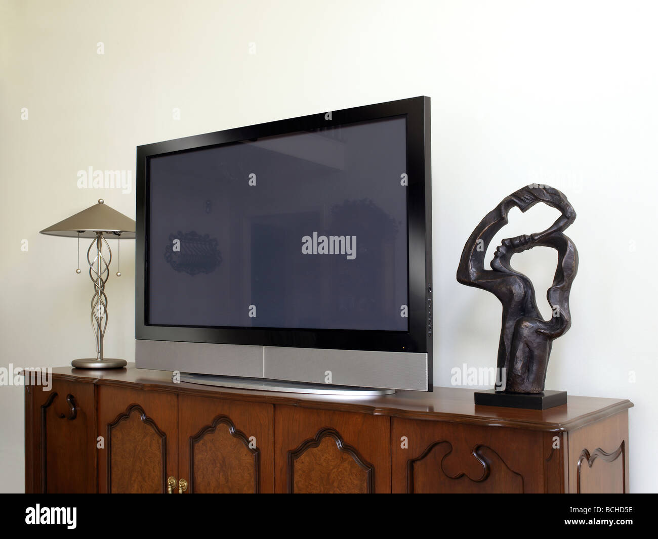 Flat screen television Stock Photo - Alamy