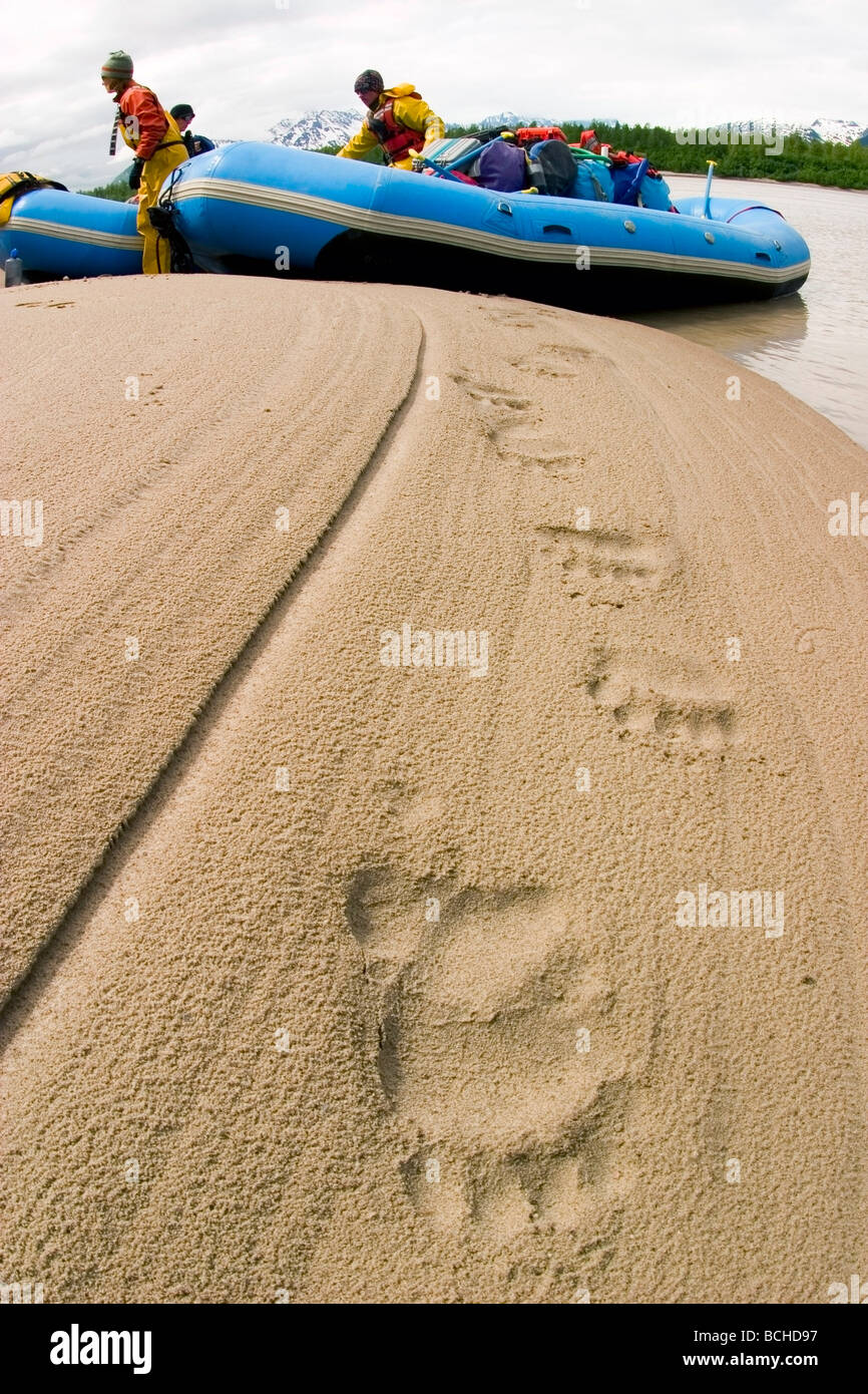 Expedition adventure thrill hi-res stock photography and images - Alamy