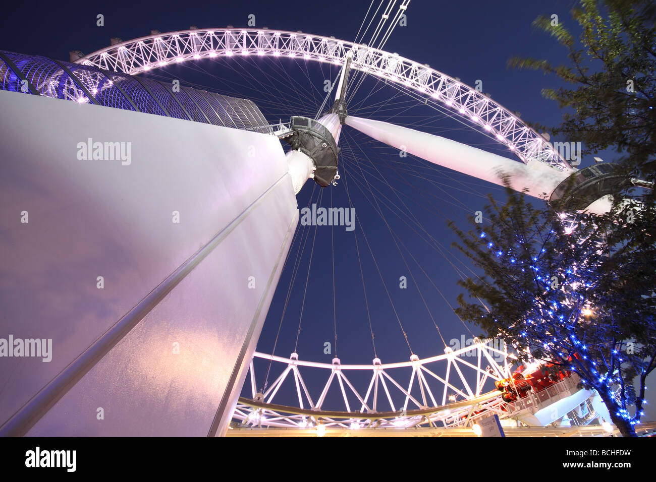 London Eye at Dawn Stock Photo - Alamy