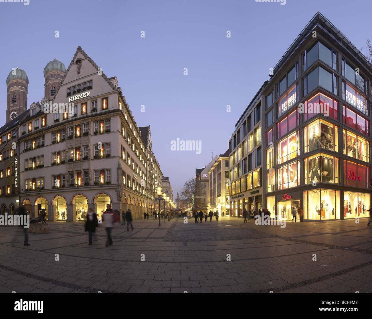 Street of munich hi-res stock photography and images - Alamy