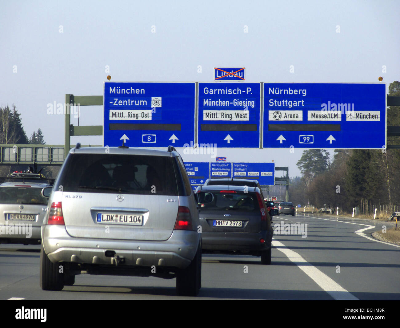 Traffic highway munich hi-res stock photography and images - Alamy