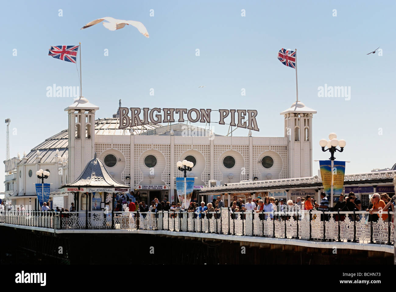 Brighton pier hi-res stock photography and images - Alamy