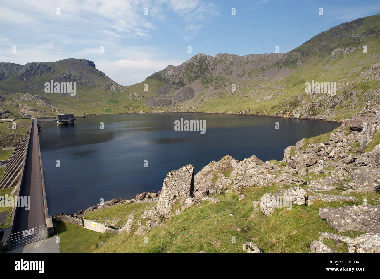 The upper reservoir (Llyn Stwlan) and dam of the Ffestiniog pumped ...