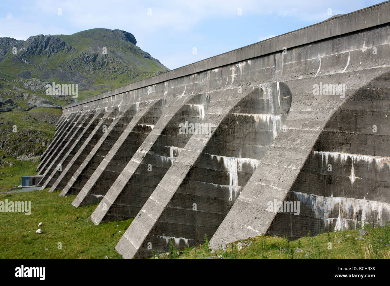The upper reservoir (Llyn Stwlan) and dam of the Ffestiniog pumped ...