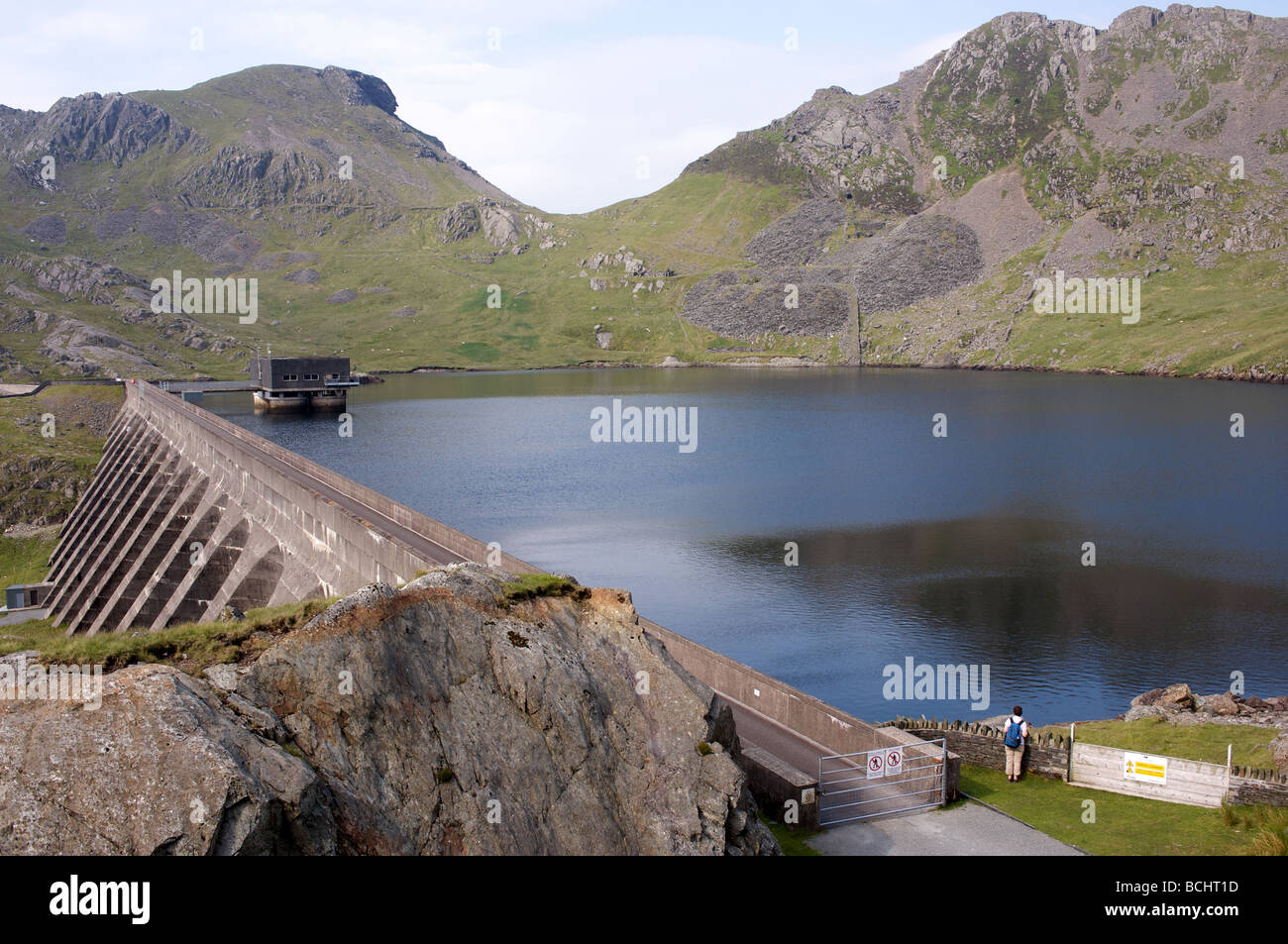 The upper reservoir (Llyn Stwlan) and dam of the Ffestiniog pumped ...