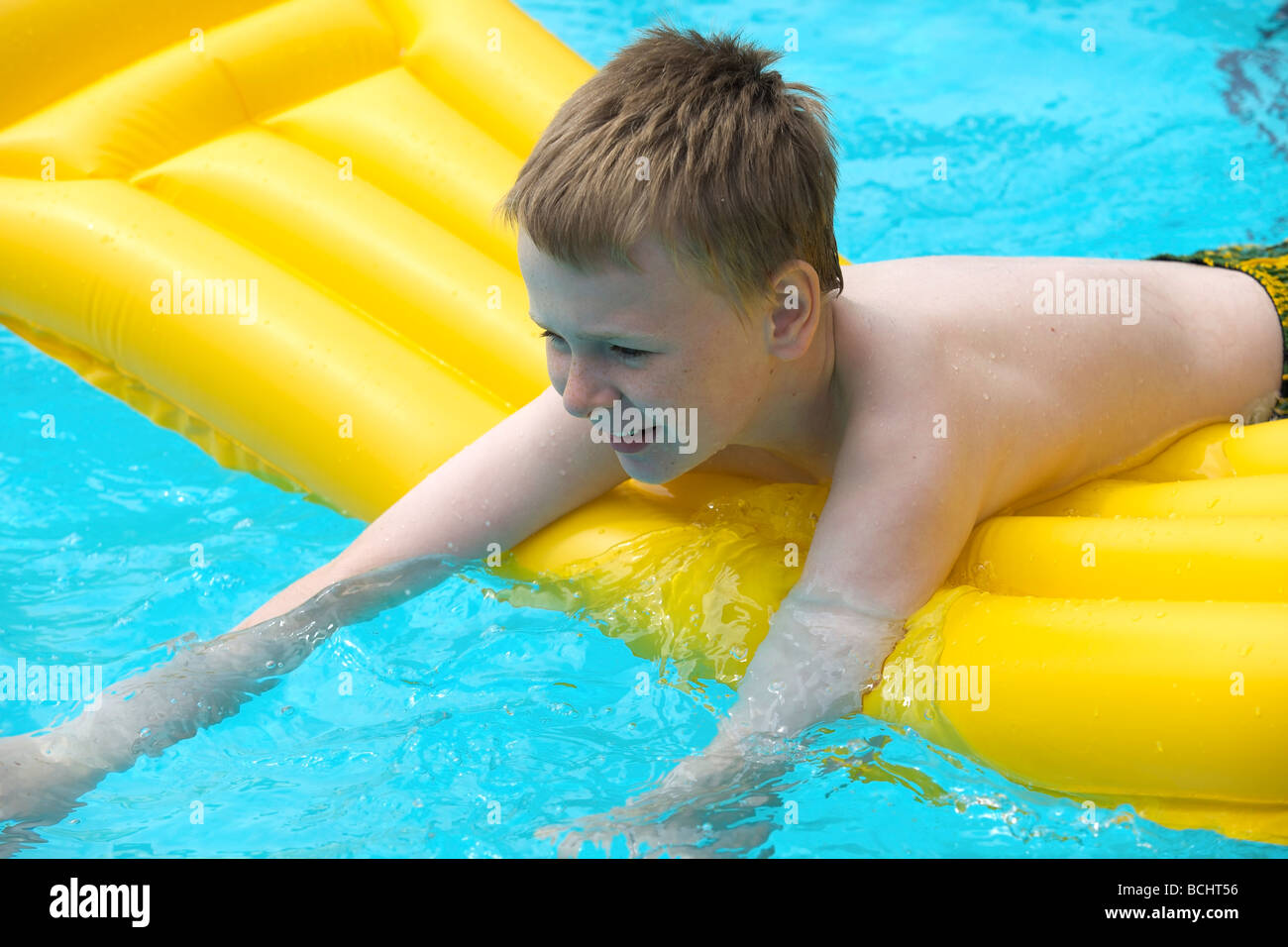 Inflatables lilo hi-res stock photography and images - Alamy